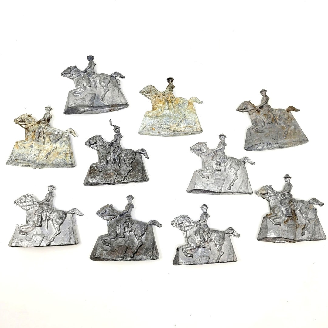 Vintage Civil War Lead Military Men on Horseback Lt of 10 Carved ...