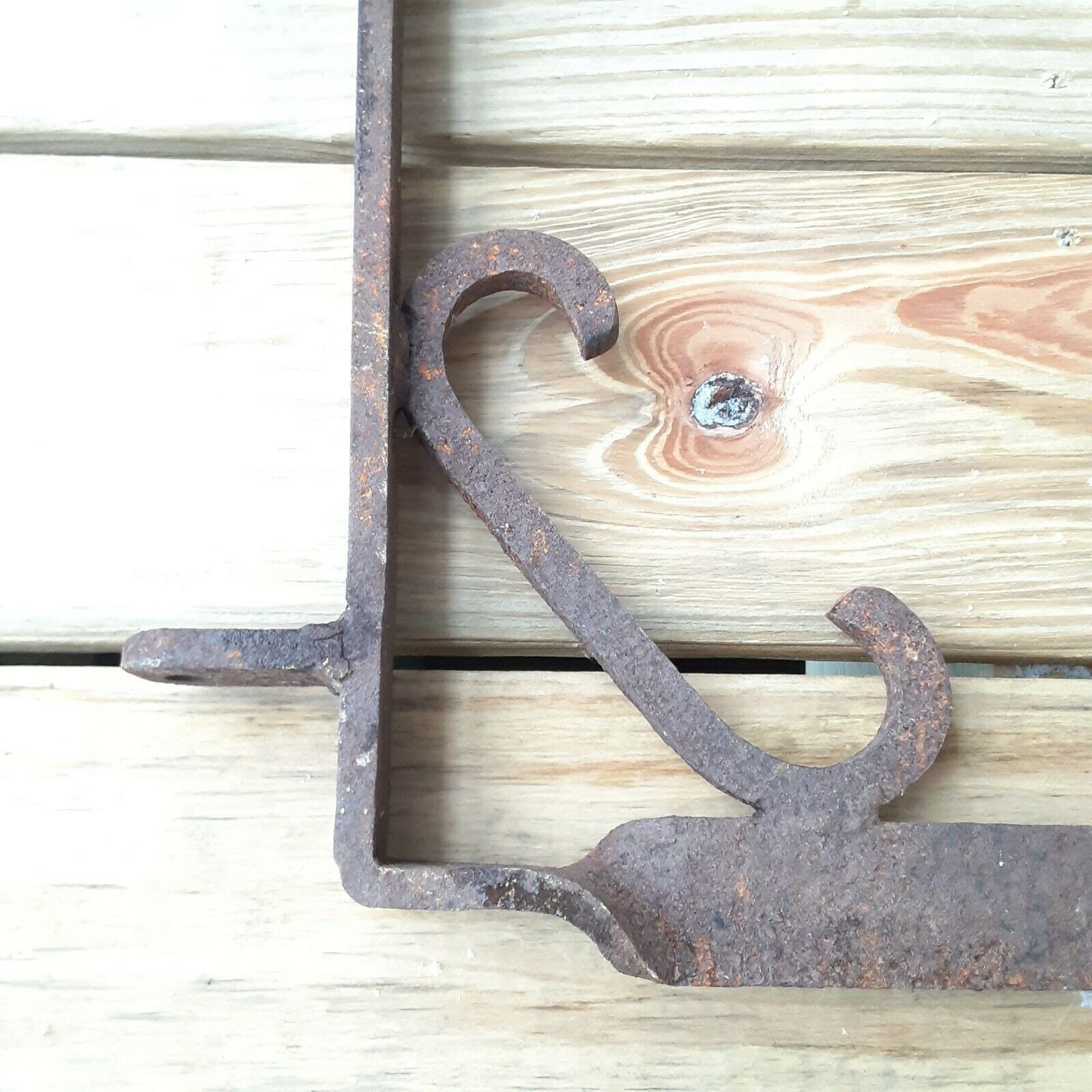 Antique Large Wrought Iron SIGN HOLDER Hanger Wall Mount Sign Hanging ...