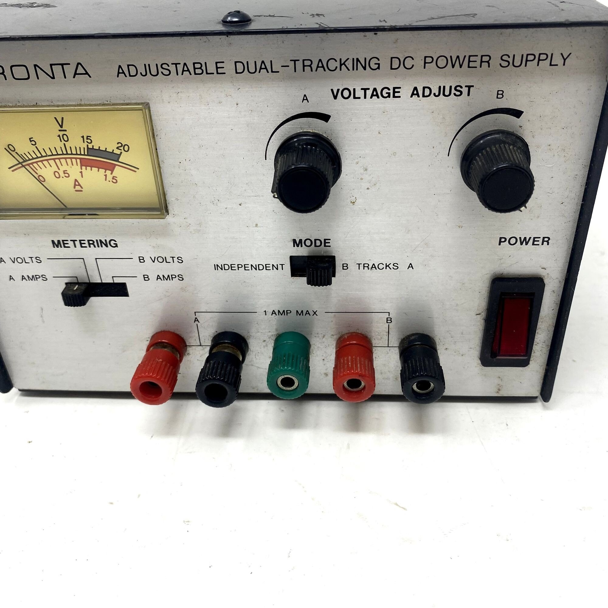 Vintage Radioshack Micronta 22-121 Adjustable Dual Tracking DC Power ...