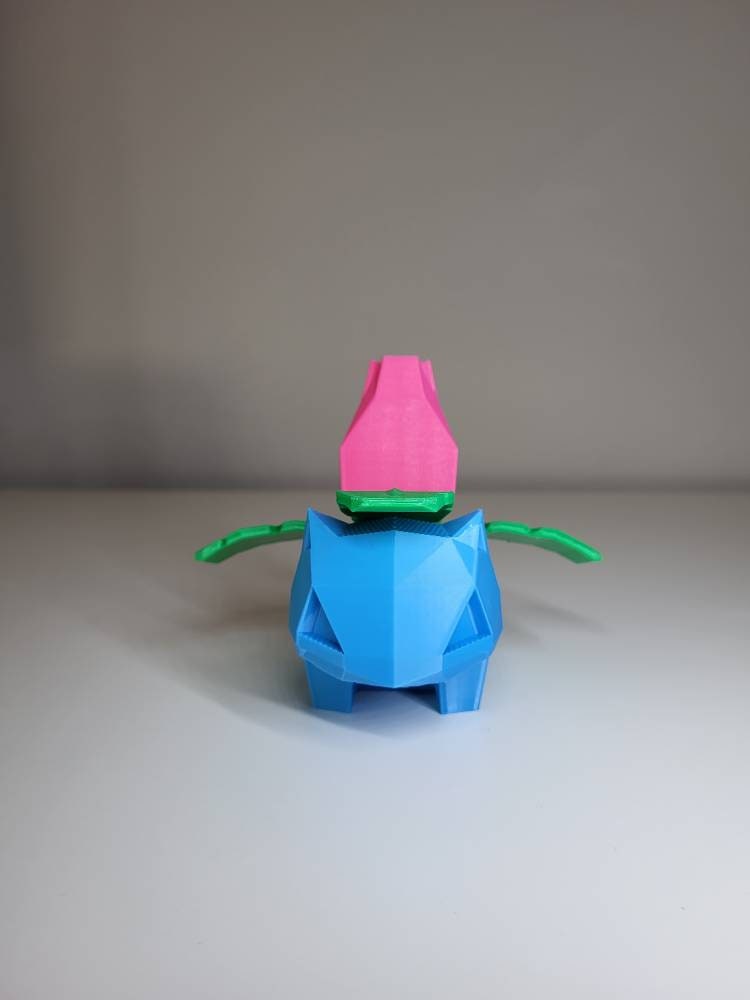Bulbasaur Evolution Line. Bulbasaur, Ivysaur, Venusaur Pokemon Figure ...