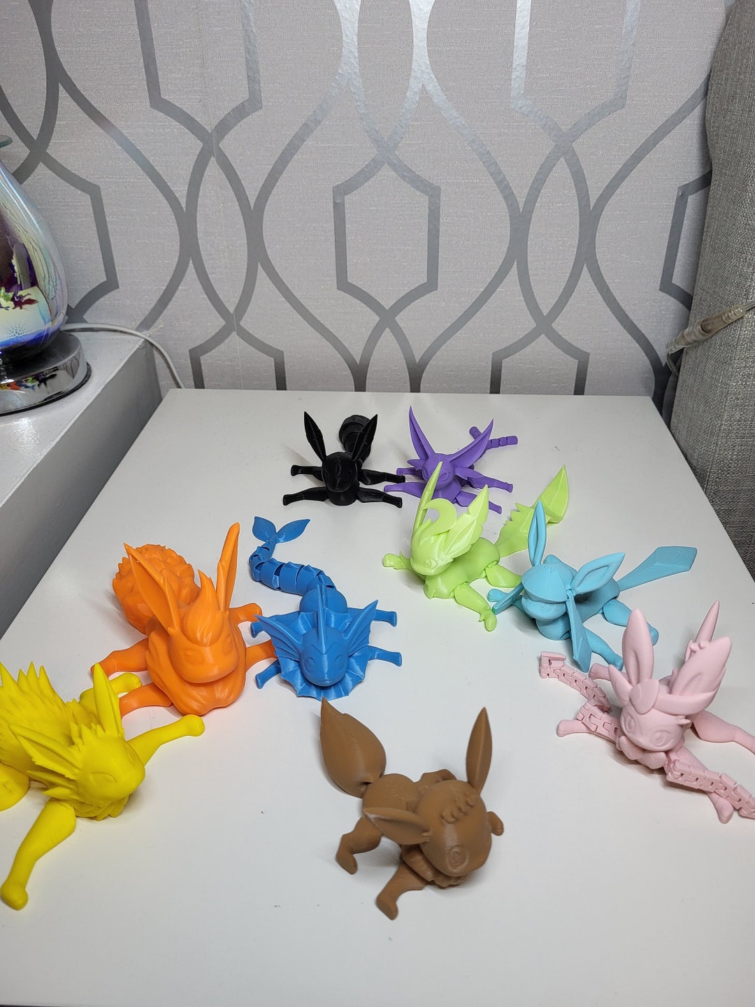 Articulated Eeveelution Flexi Eevee, Jolteon, Vaporeon, Flareon, Espeon ...