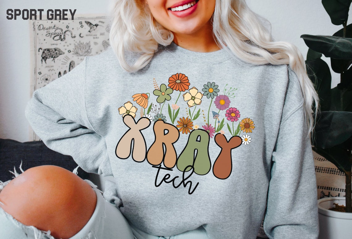 Retro Xray Technologist Crewneck Sweatshirt Gift for Radiographer ...