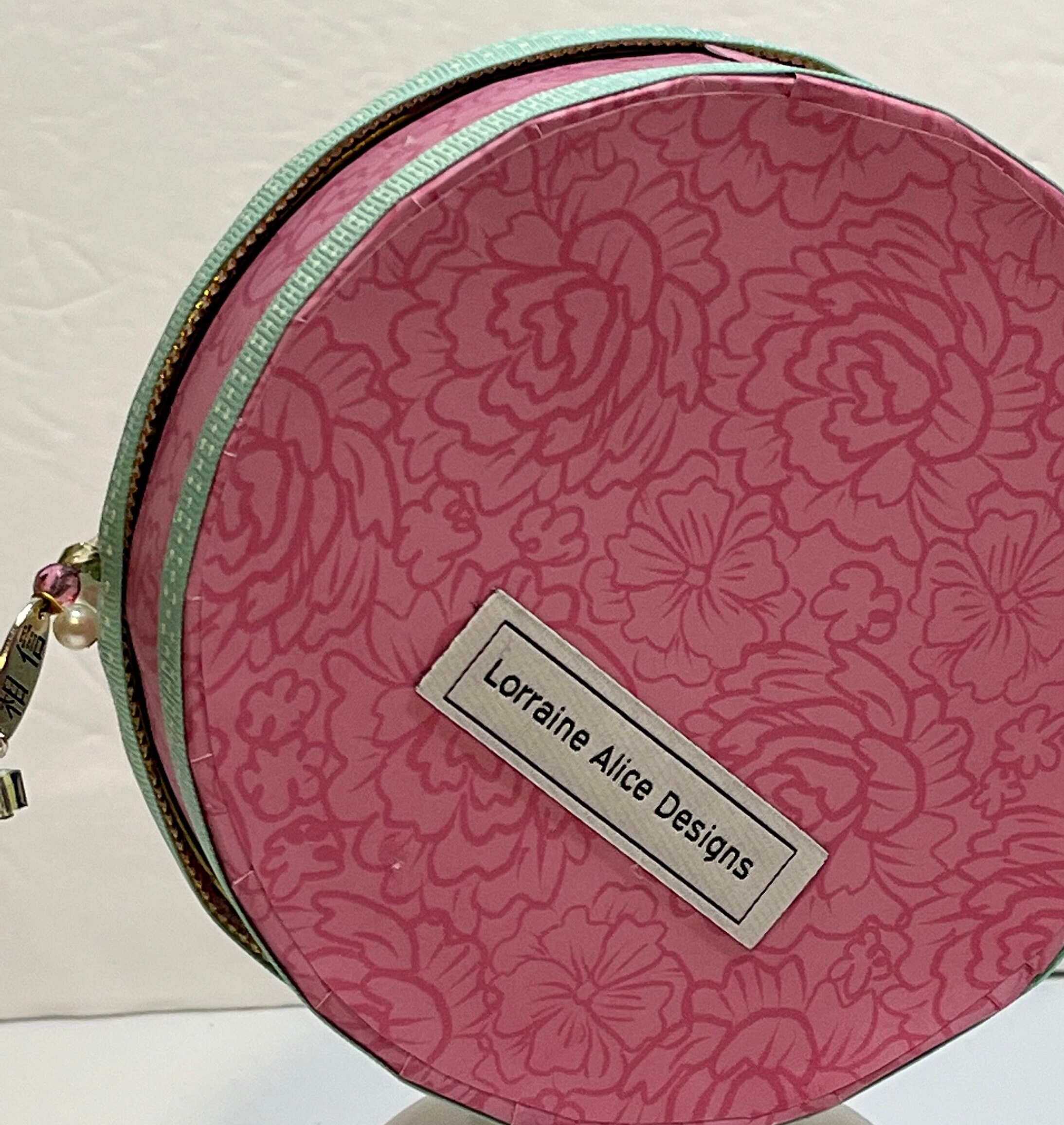 Pastel Trinket Box: Pretty Pink & Rose Tin Storage With Floral Décor ...