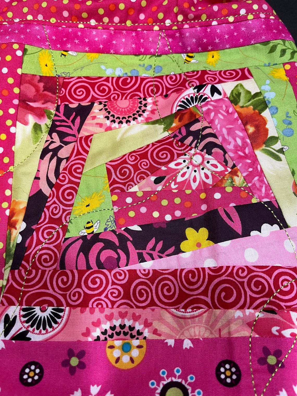 Flashback Apron: Retro Style, Scrappy Pieced With Embroidery Details ...