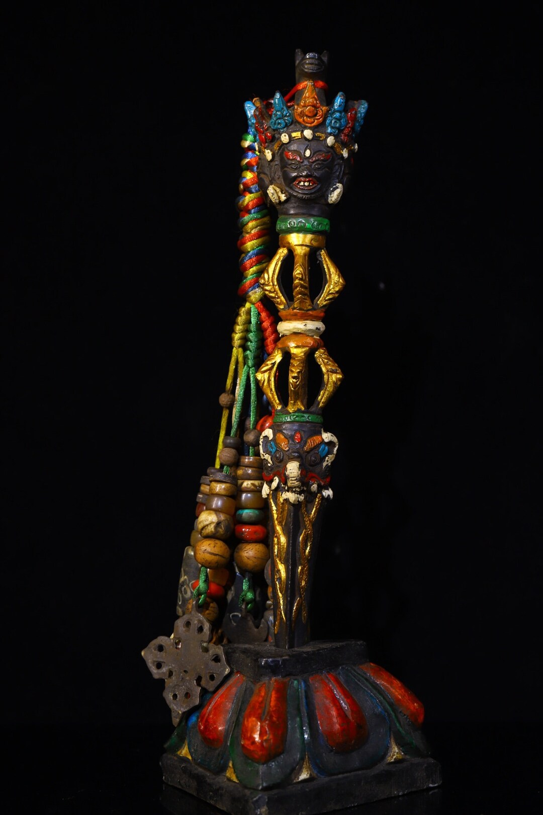 Chinese Statues Are Purely Hand-carved Copper Painted Ritual Ornaments ...