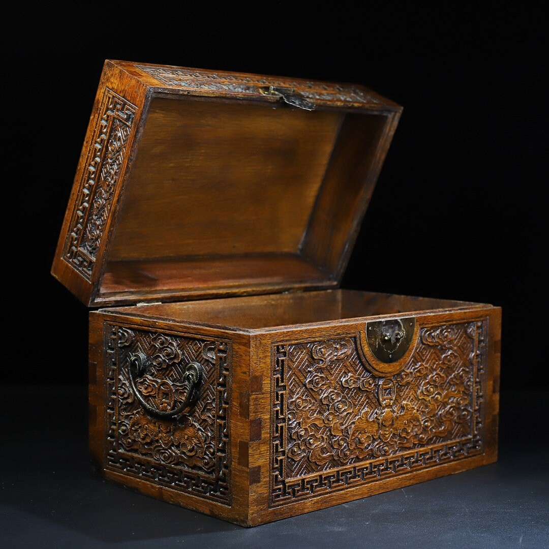Chinese Statue Hand-carved Rosewood Multi-treasure Storage Box ...