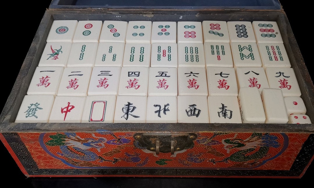 A Set of Chinese Antique Pure Hand-carved Mahjong With Pulp ...