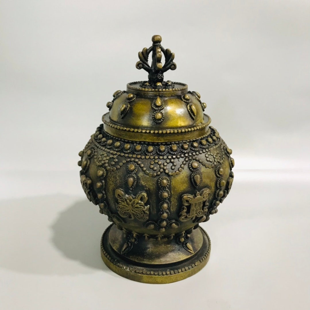 Chinese Statues Are Hand-carved Old Copper Eight-treasure Incense ...