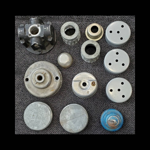 Mixed Lot of 13 Random Metal Parts Robot Parts Circles Metal Scrap Caps ...