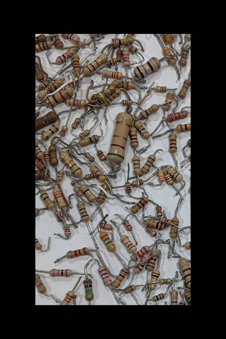 100 Resistors Computer Parts, Components, Pieces for Craft and Jewelry ...
