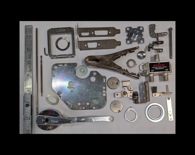 Mixed Lot of 25+ Random Metal Parts, Craft Supplies, Robot Parts ...
