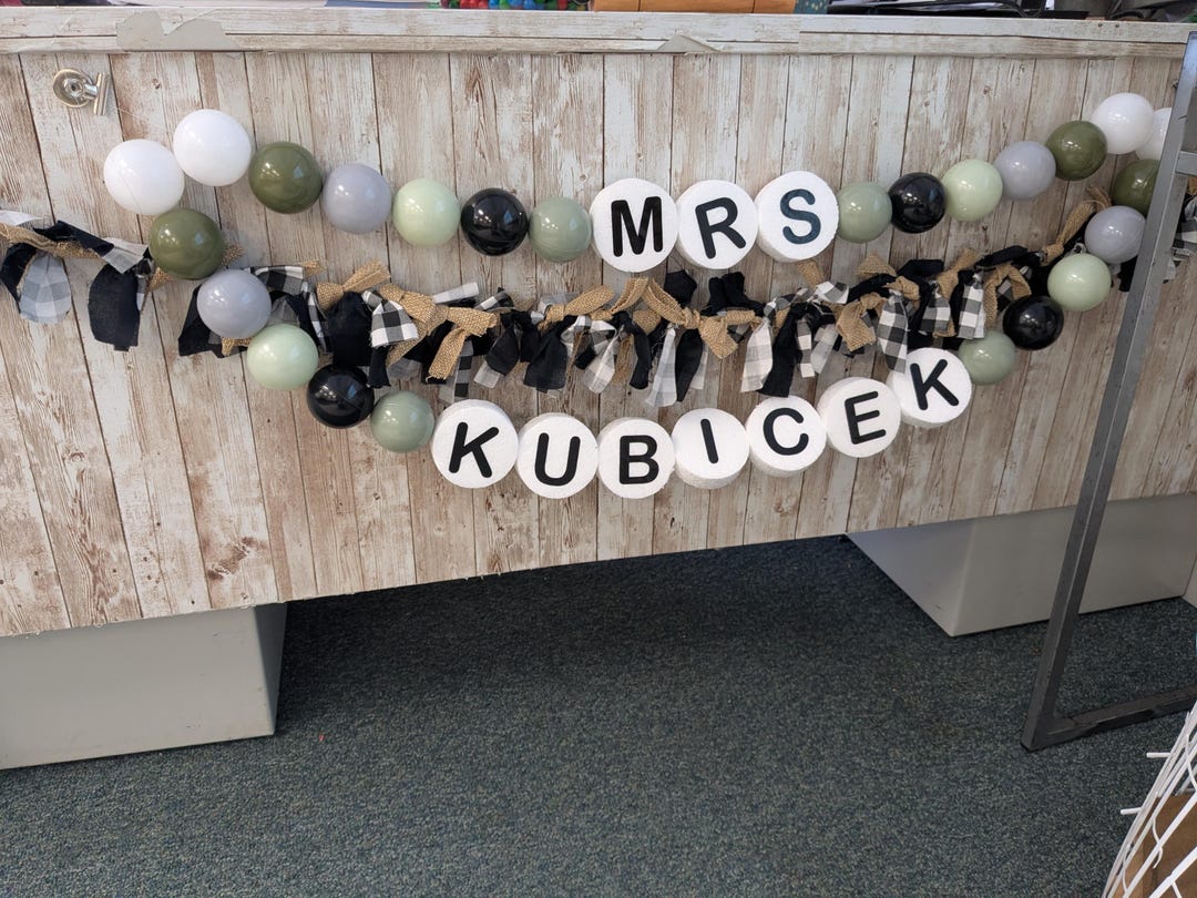 Personalized Name Garland Classroom Decor Teacher Name Custom Ts ...