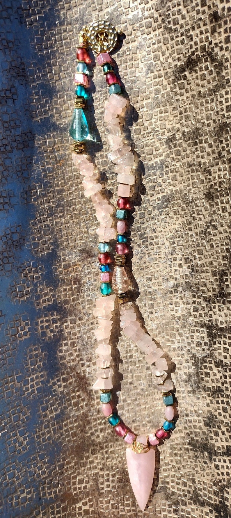 Rose Quartz Arrow Amulet - Etsy