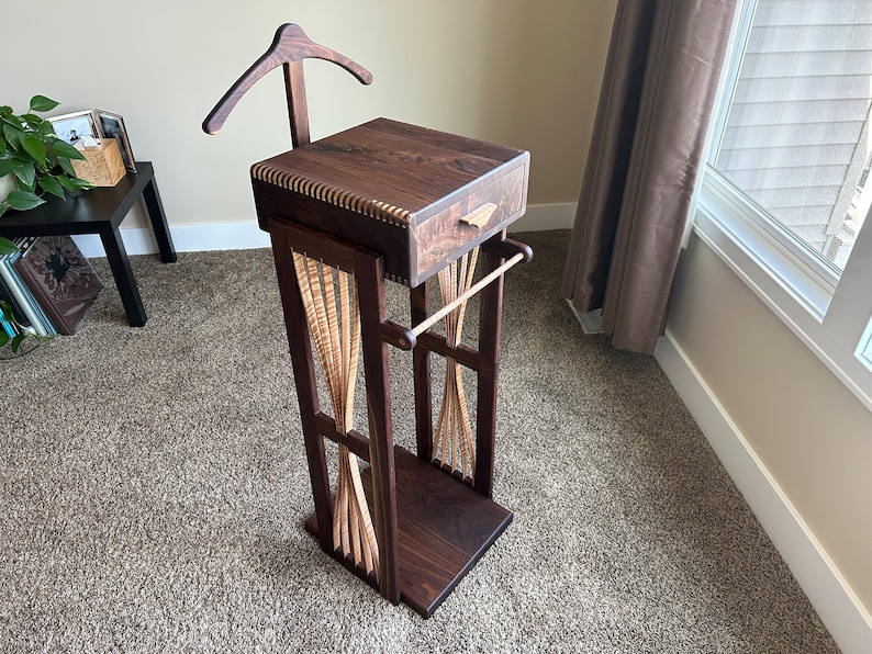 DIGITAL PLANS: Fisher's Valet Stand - Etsy