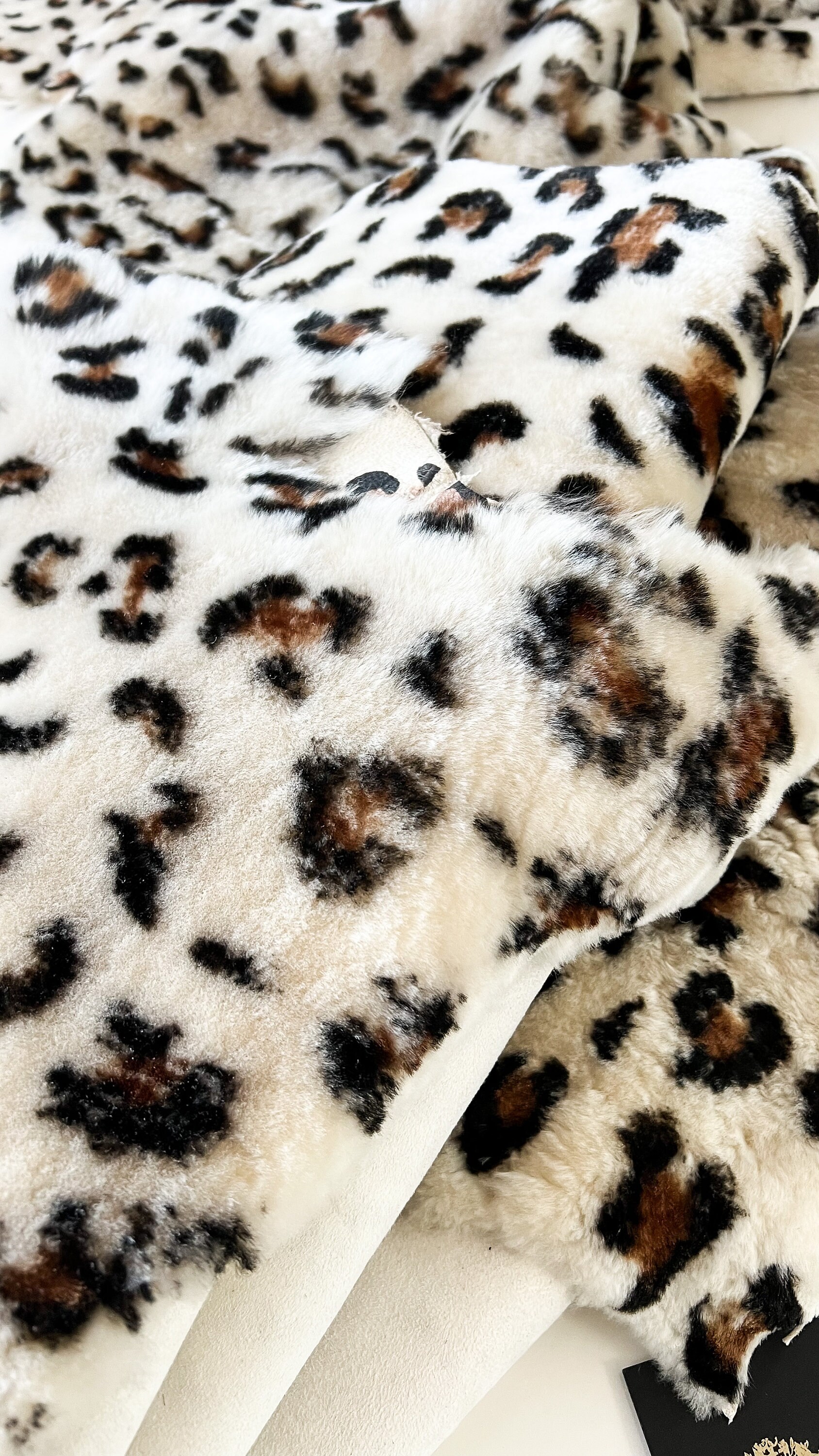 Genuine Leopard Print Sheepskin for Coat Upholstery Sheepskin Sofa ...
