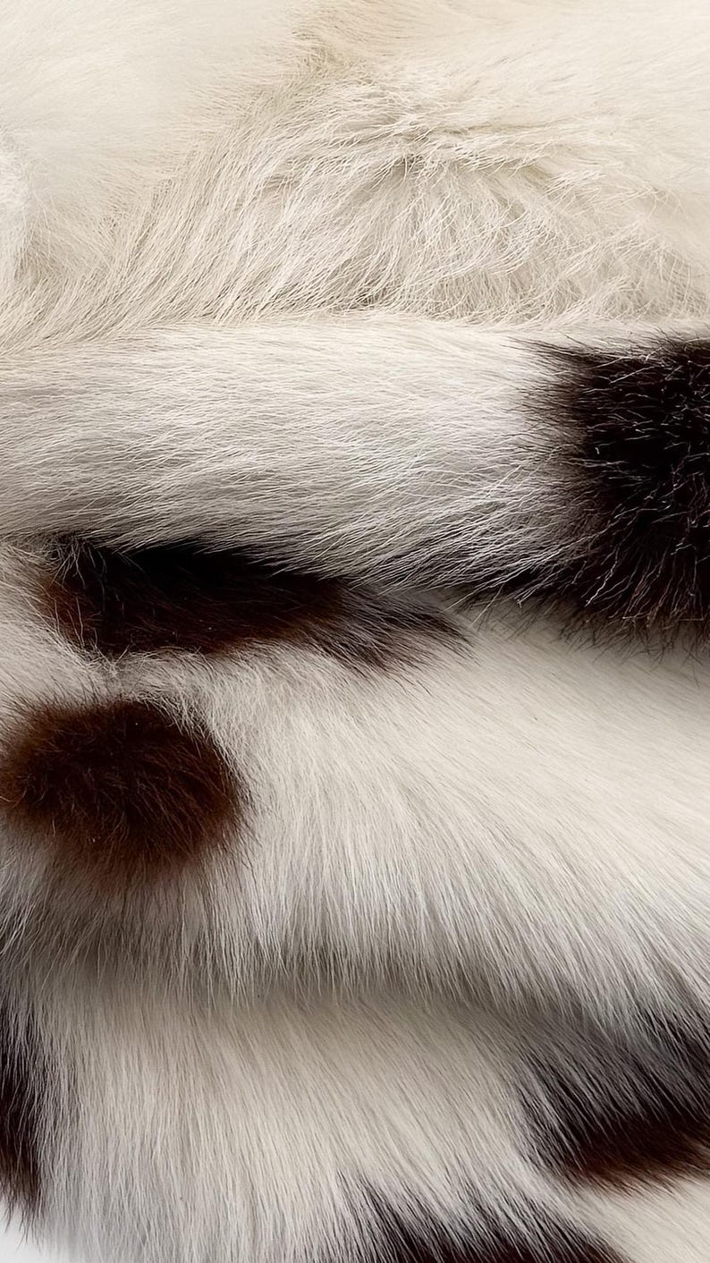Natural Sheepskin Hide for Crafts, Small Hair-on Lambskin for Sewing ...