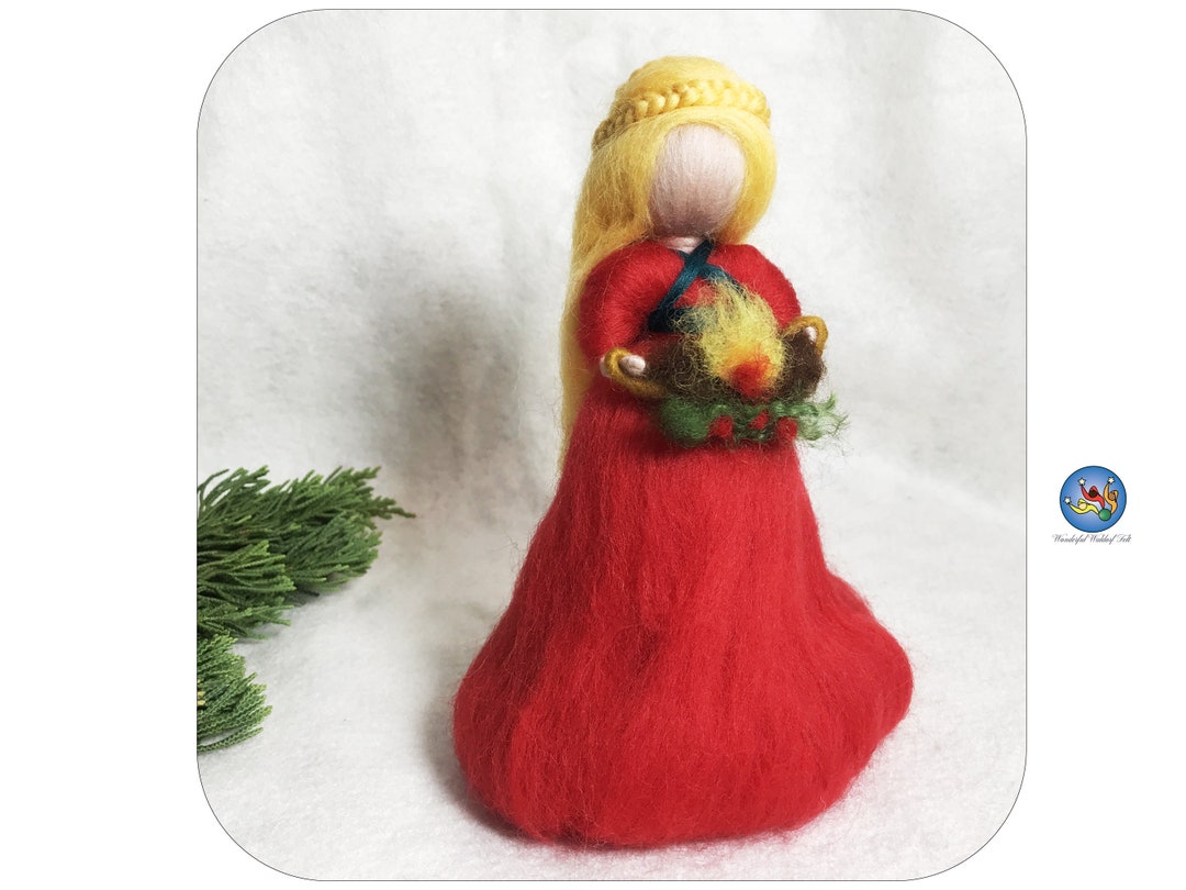 Freya Goddess Tree Topper: Handmade Merino Wool Yule Altar Ornament - Etsy