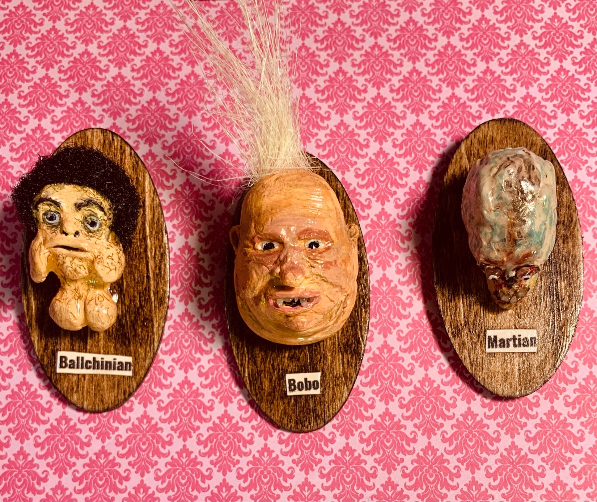 Monster Heads, Mounted, Mini, Bono/ballchinian/alien - Etsy