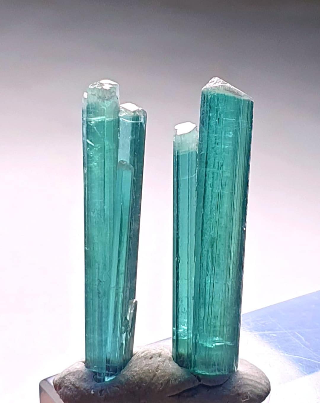Amazing Resemblance to Paraiba Color Indicolite Terminated Tourmaline ...