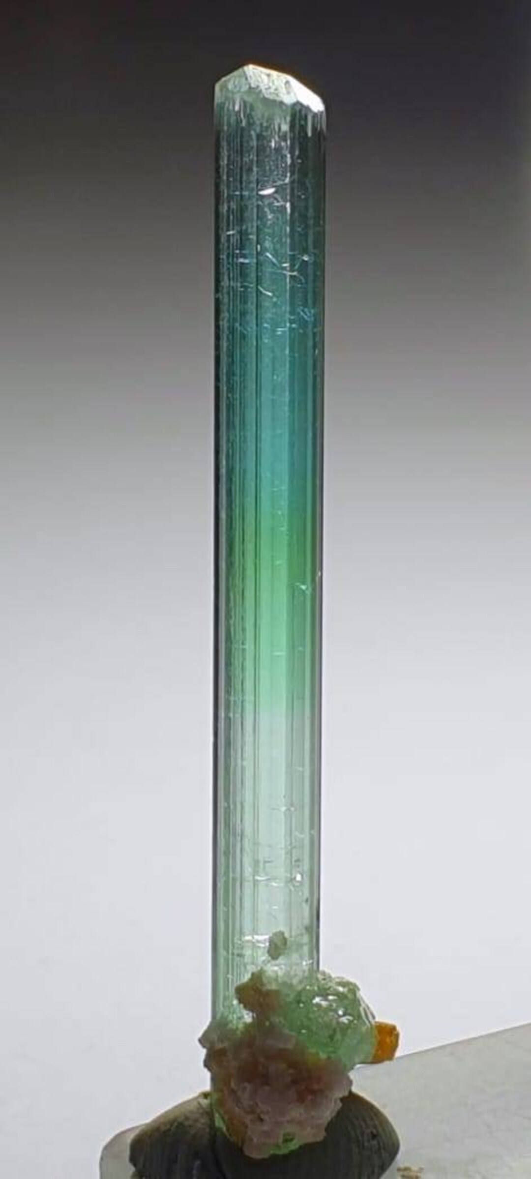 Beautiful Natural Color Resemblance to Paraiba Color Terminated ...