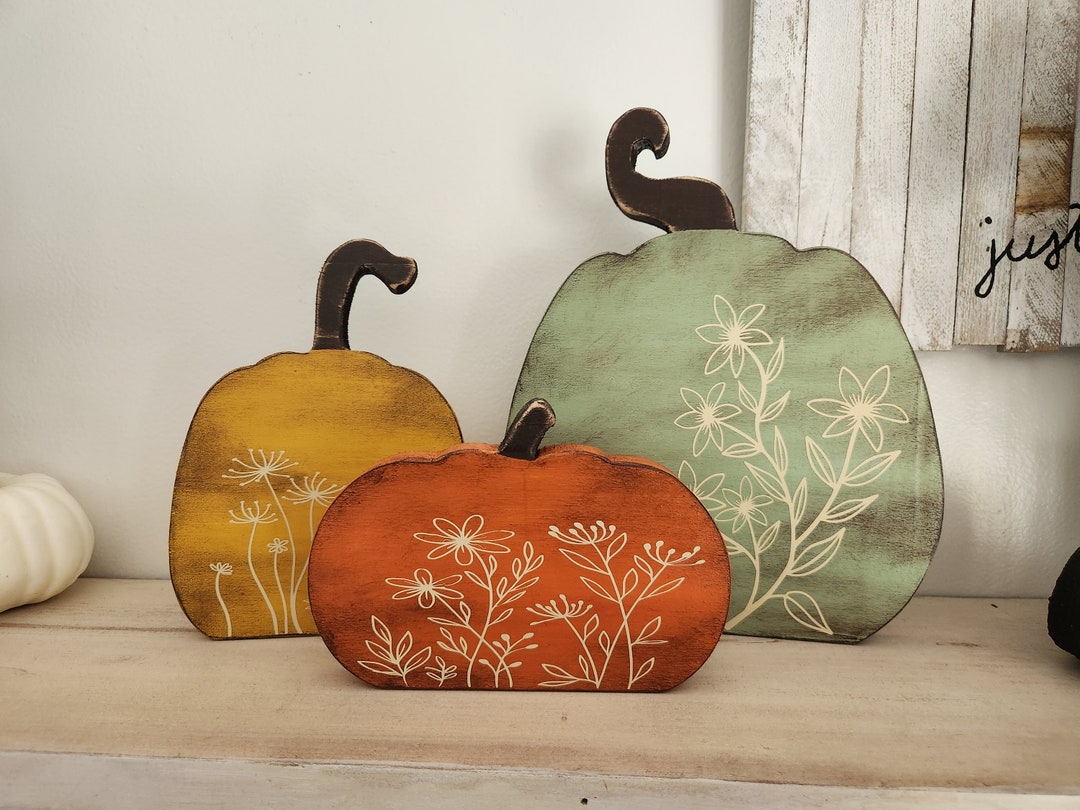 Rustic Wooden Pumpkin Decoration - Fall Decoration - Autumn - Country ...