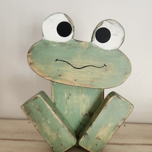 Primitive Wooden Frog - Rustic Frog - Country Decor - Wood Shelf Sitter ...