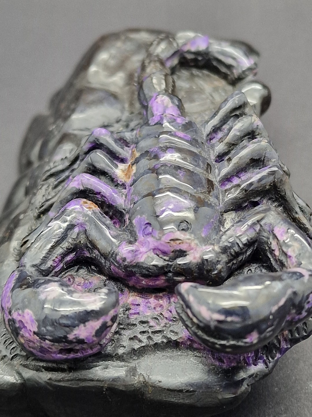 South African Sugilite Scorpio 412gr Master Carver Shlomo Kedem Quality ...