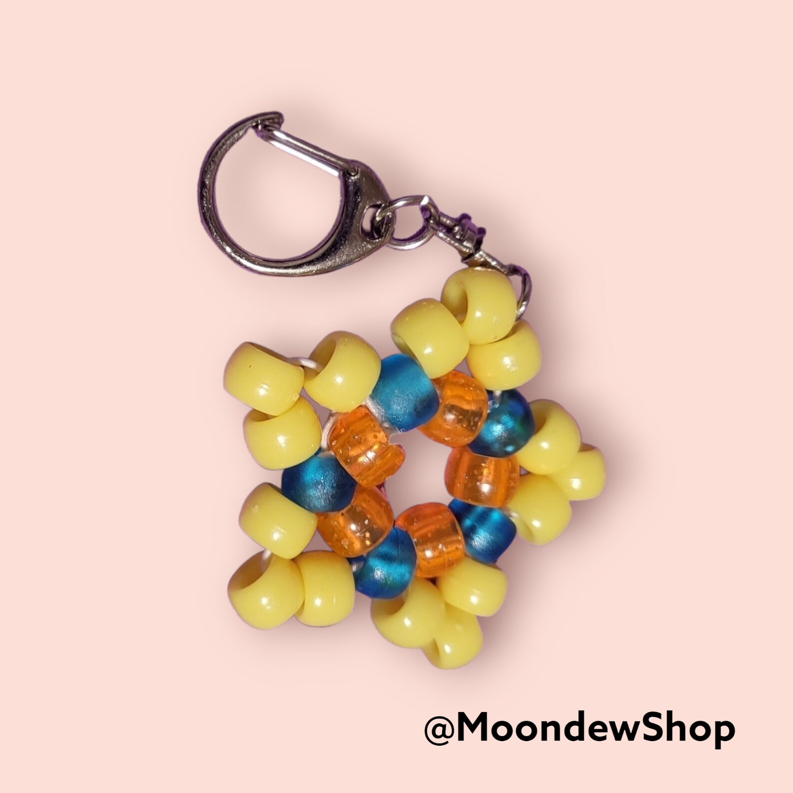 Beaded Star Keychain wave 2 - Etsy