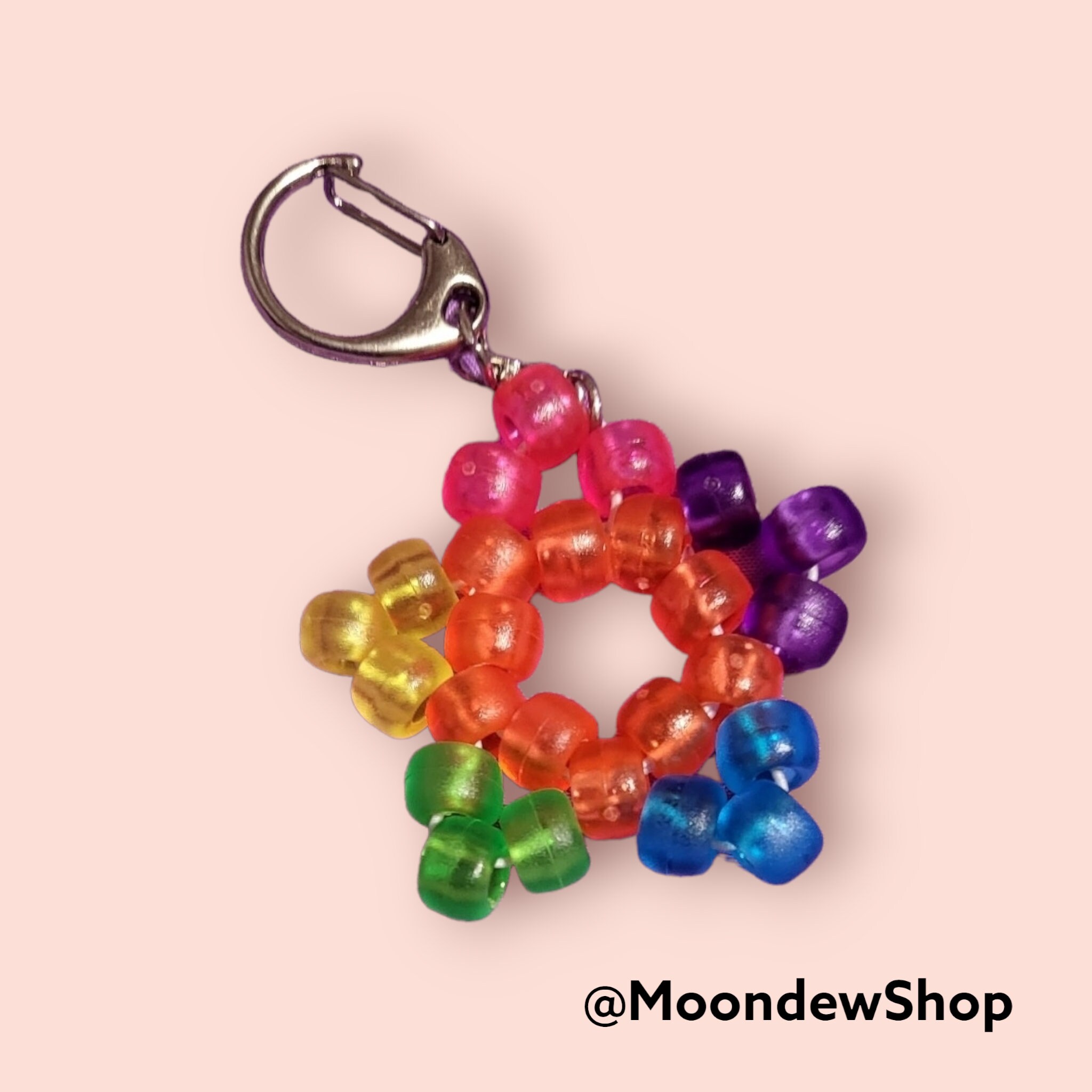 Beaded Star Keychain wave 2 - Etsy