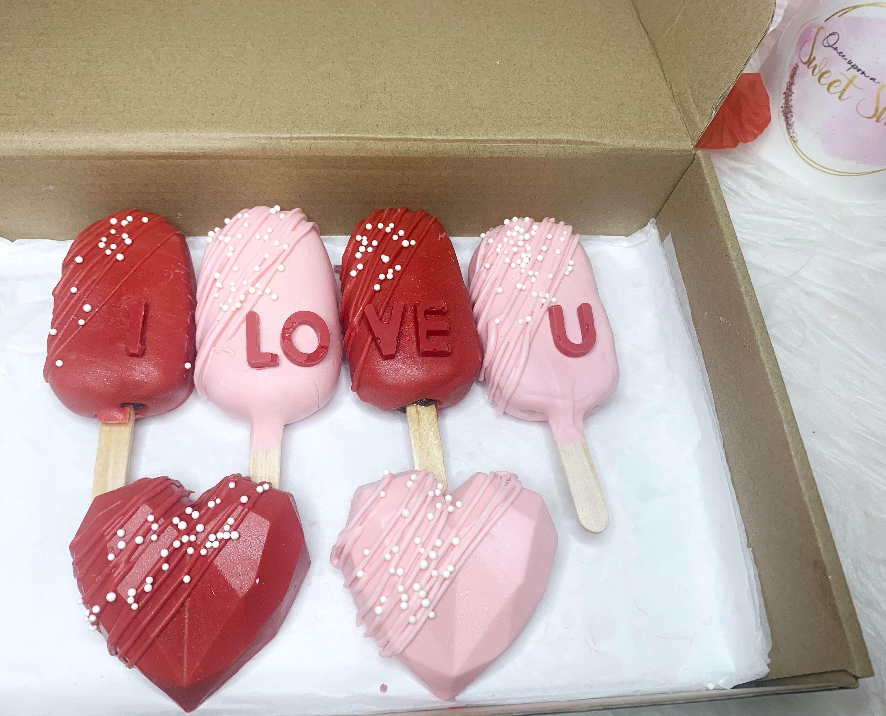 Customizable Cakesicle Gift Set. 4 Cakesicles and 2 Edible - Etsy