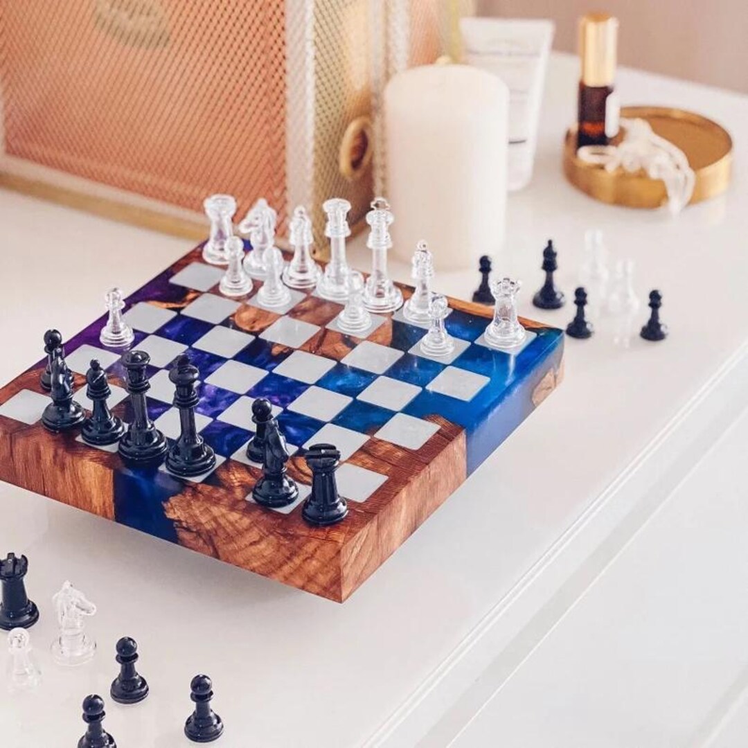 Orientals Handmade Small Chess Set Made of Wood and Epoxy Resin Blue ...