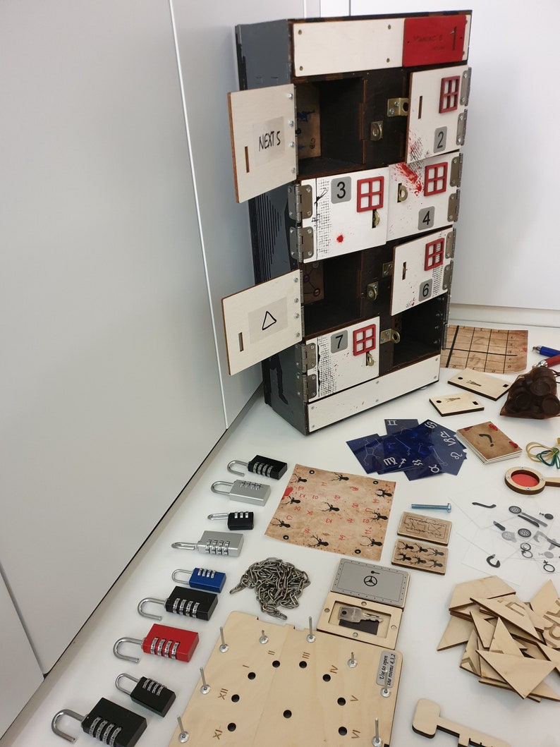 Puzzle Box. Portable Escape Room maniac's House | Etsy