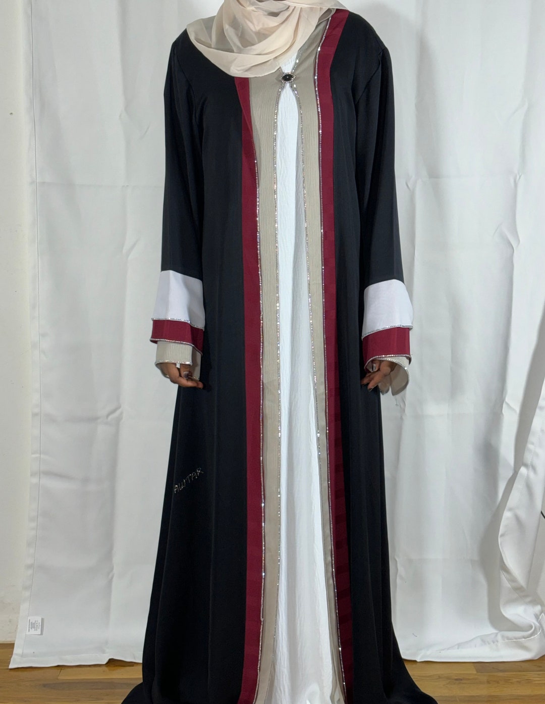 Handmade Embroidered Abaya, Floral Design, Elegant Muslim Women's Dress ...