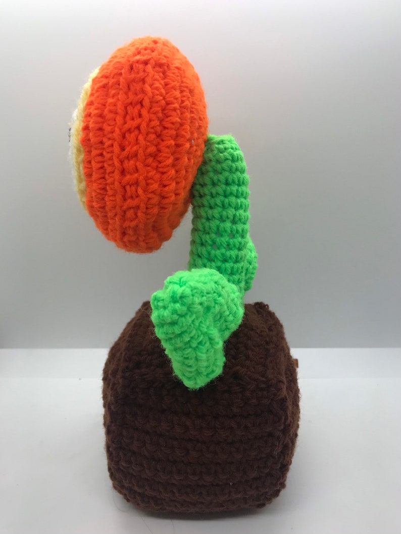 Amigurumi Crochet Pattern: Super Mario Bros Fire Flower - Etsy