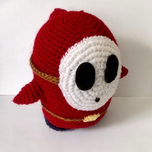 Amigurumi Crochet Pattern: Super Mario Shy Guy - Etsy