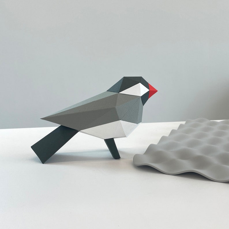 Java Sparrow, Bird Paper Craft,3d Low Polygonal Paper Sculpture ...