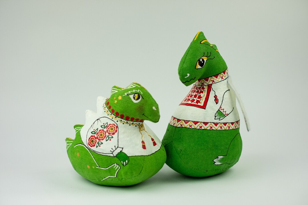A Pair of Textile Dragons Symbol of 2024 Stuffed Animals Gift ...