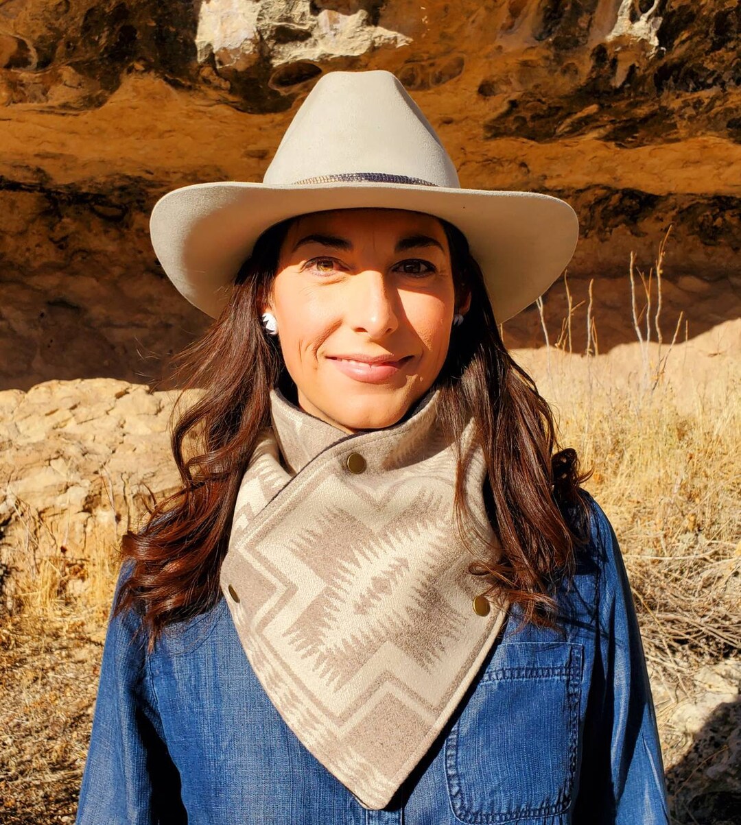 Western Wool Cowl, Wool Neck Wrap, Wild Rag Women, Cowgirl Cowl, Ranch ...