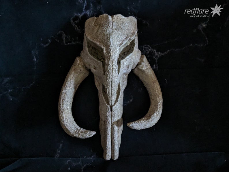 Mythosaur Skull Wall Feature | Mandalorian Decor, Star Wars Fan Art ...