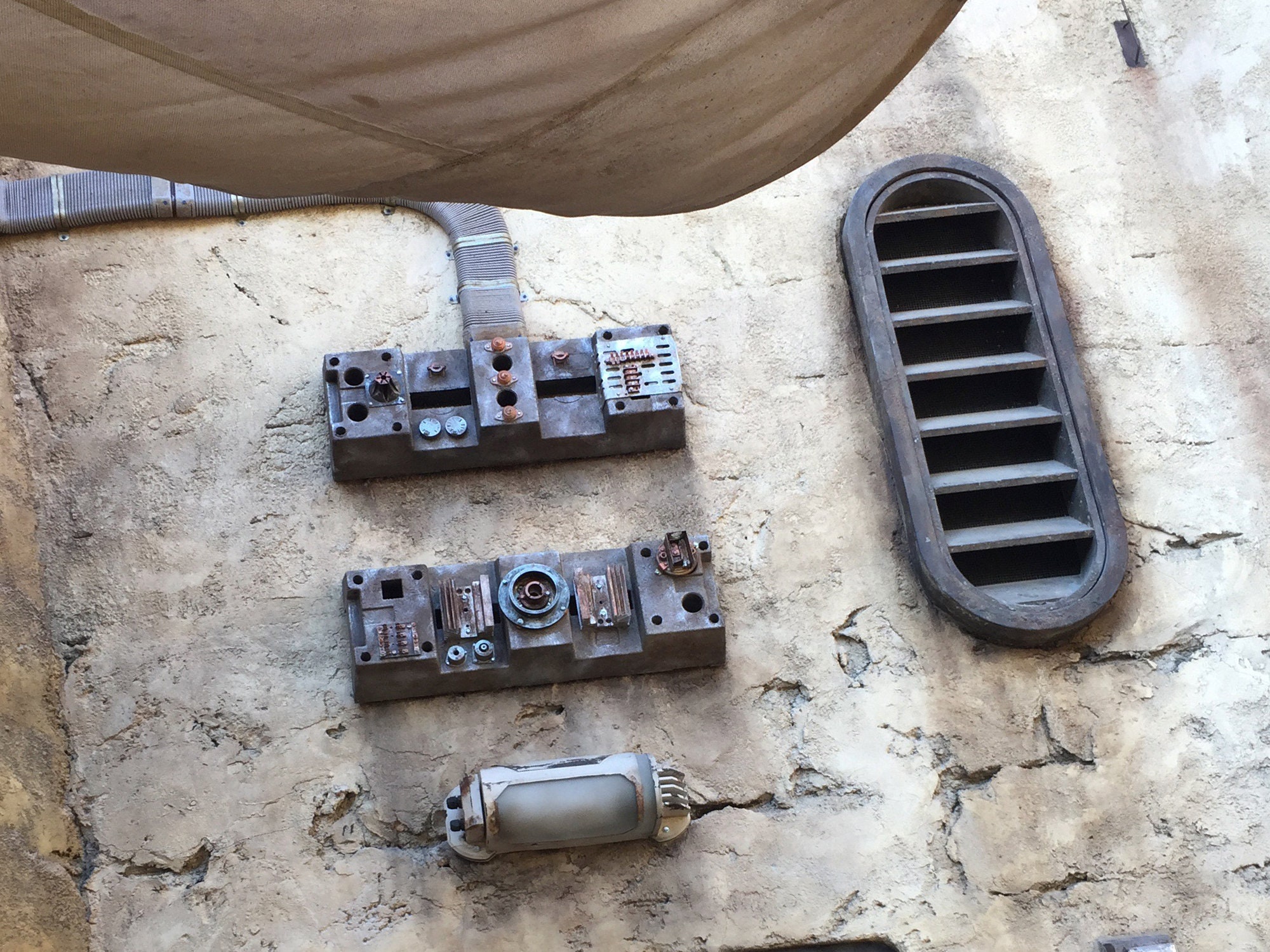 5 Wall-mounted Sci-fi Vent Ports - Etsy