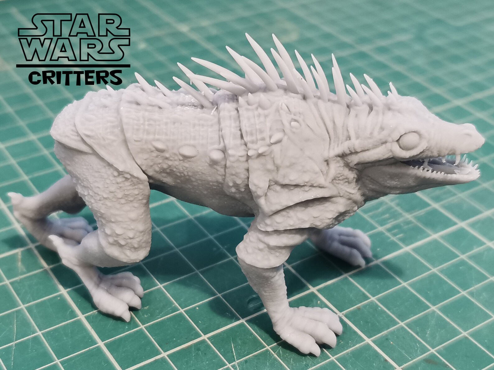 Massiff Beast From Mandalorian TV Show - Etsy