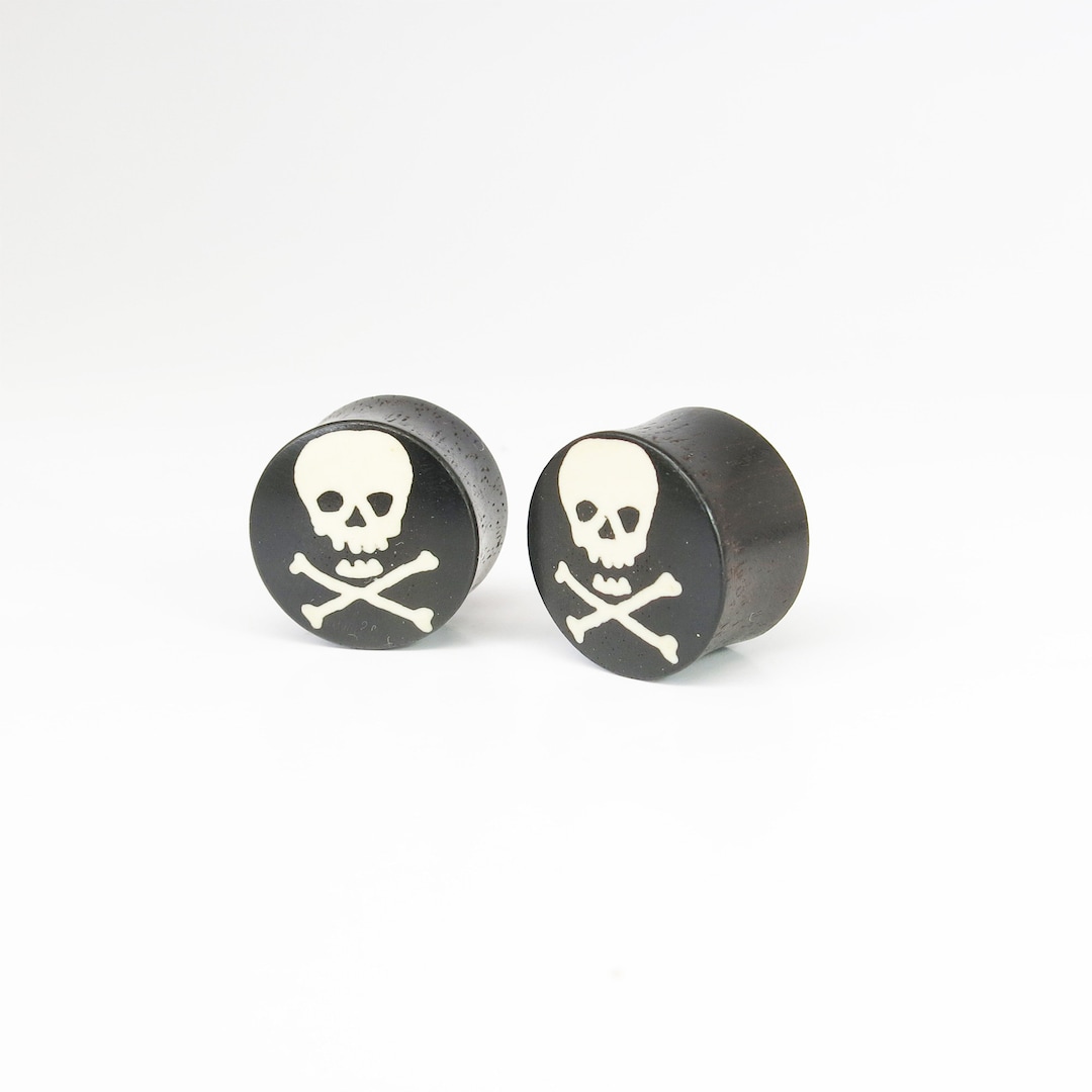 Dark Raintree Wood Vintage Pirate Skull Reversible Graphic Plugs I Logo ...