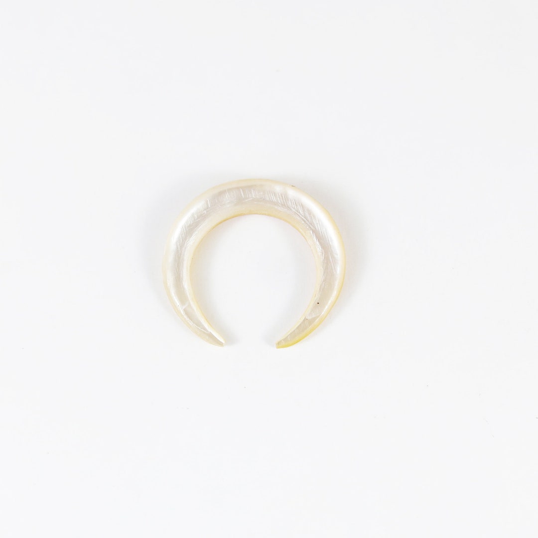 Mother of Pearl Shell Septum Pincher Sharp Ends I Shell Septum - Etsy