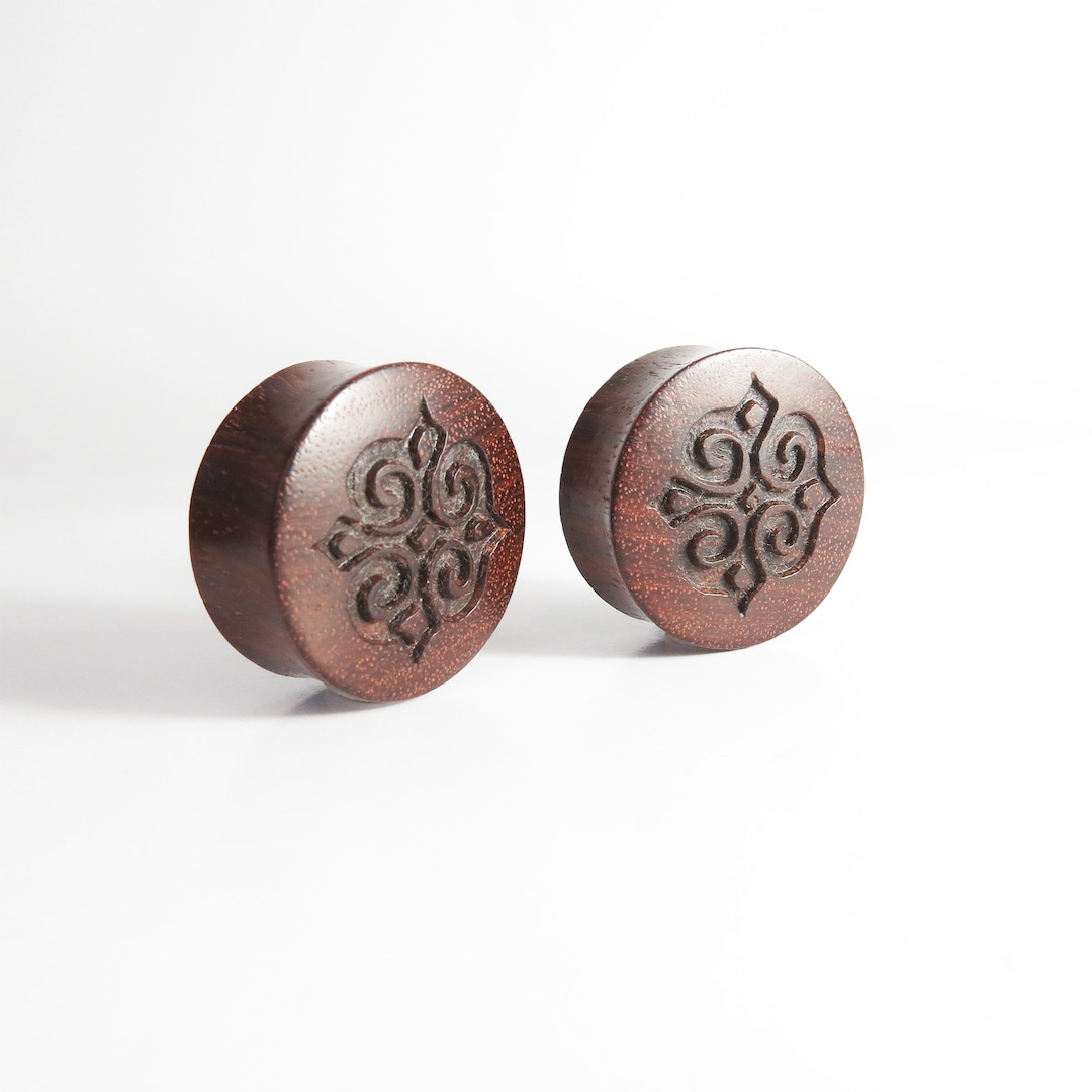 Blood Wood Vintage Tribal Reversible Carved Plugs I Wood Saddle Plug I ...