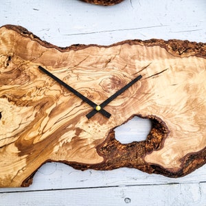 Custom Made Wooden Wall Clock, Rustic Wall Clock, Live Edge Clock - Etsy