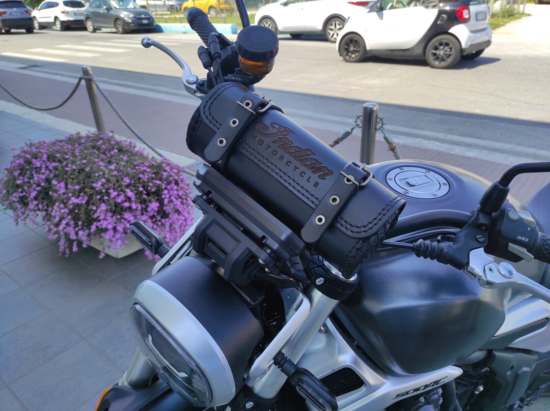 INDIAN LEATHER BAG, Available, Indian Motorcycle Bag, Roll Bag, Chopper ...