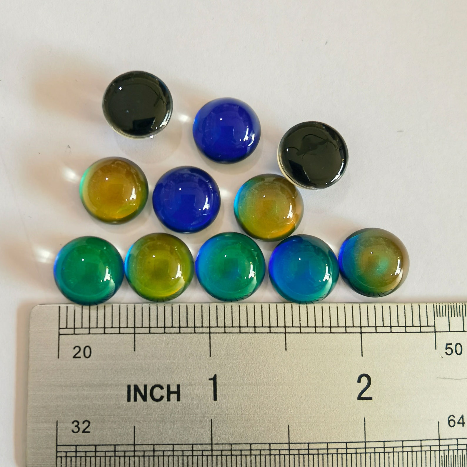 Round Cabochon Beads Changing Color by Temperature Mood Charm - Etsy