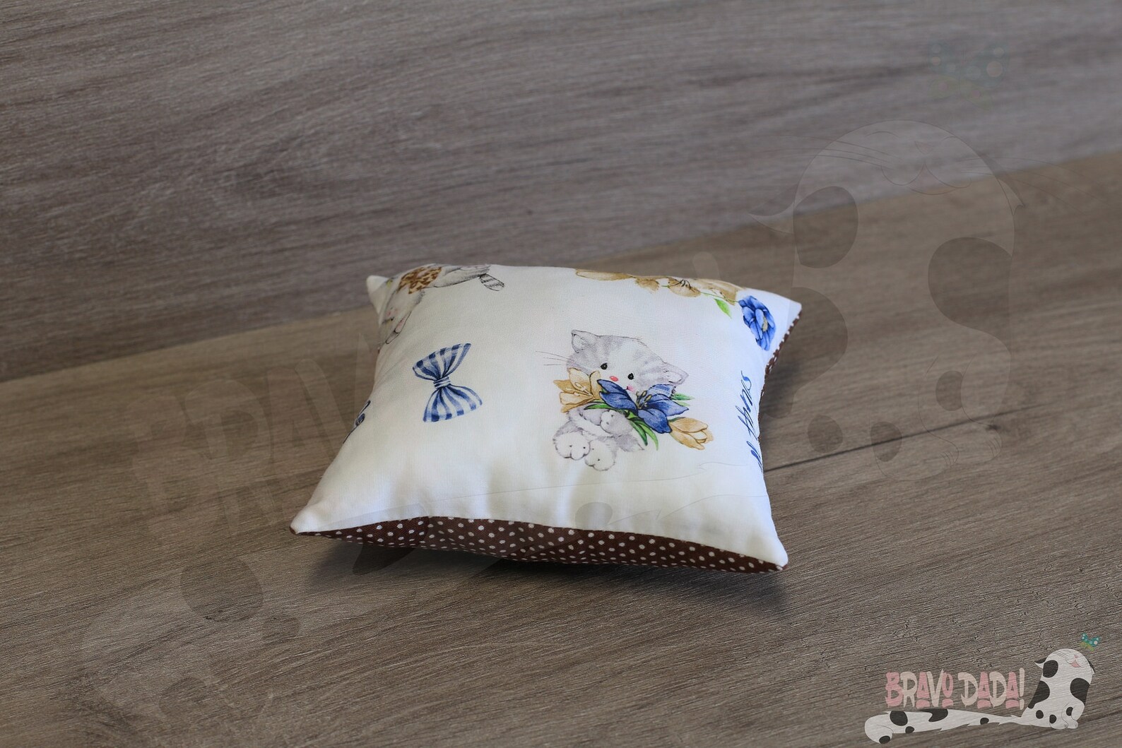 Square Pincushion Square Pin Cushion Pincushion 2 Sizes - Etsy