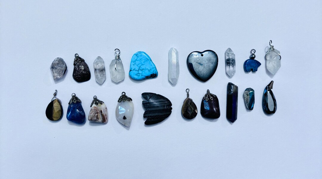 Lot of Small Size Stone Charm/pendants - Etsy