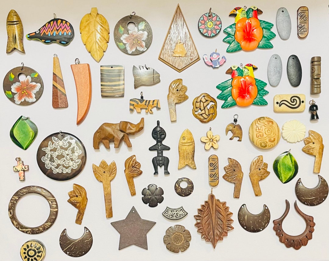 Large Lot of Wood/theme Charm/pendants - Etsy